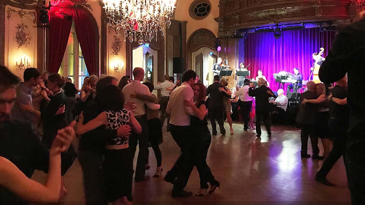 Exploring the enchanting World of Tango Culture – Learn Spanish with ...